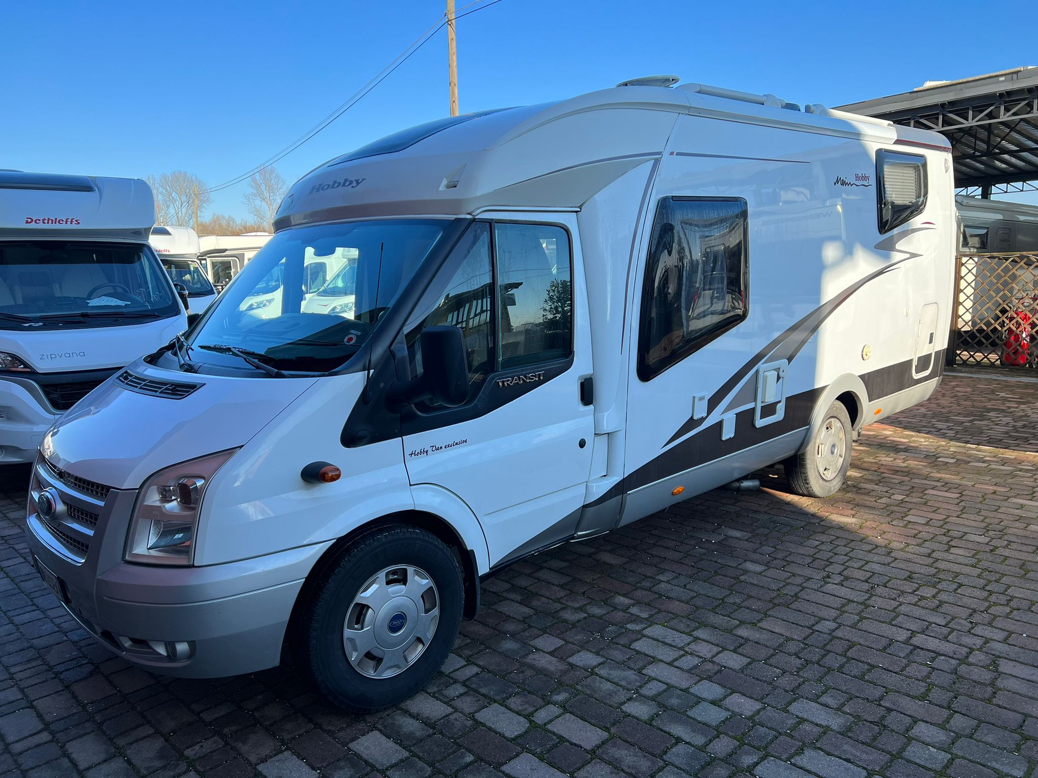 HOBBY VAN EXCLUSIVE TL 500 GESC FORD: technical sheet and video review